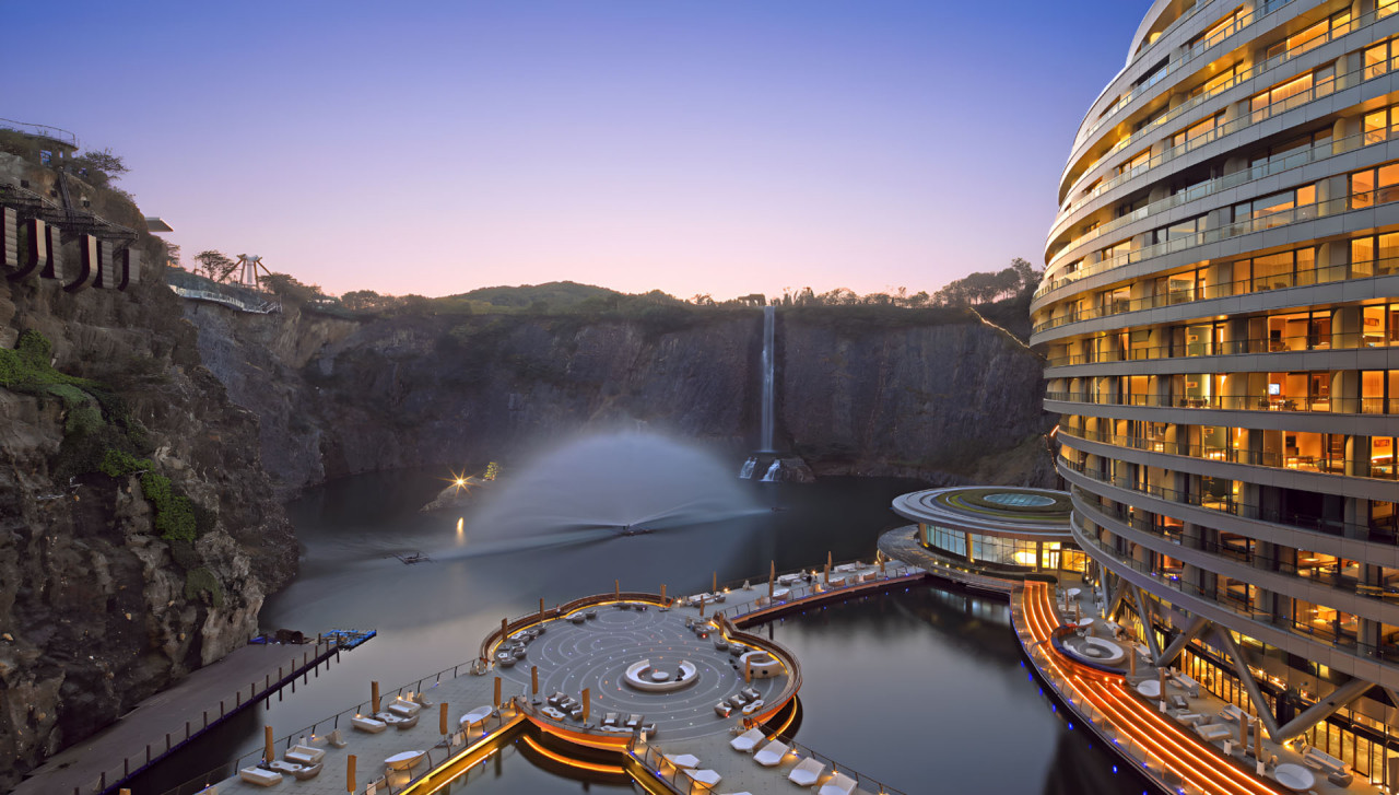 Quarry Hotel Landscape | Ballistic Architecture Machine